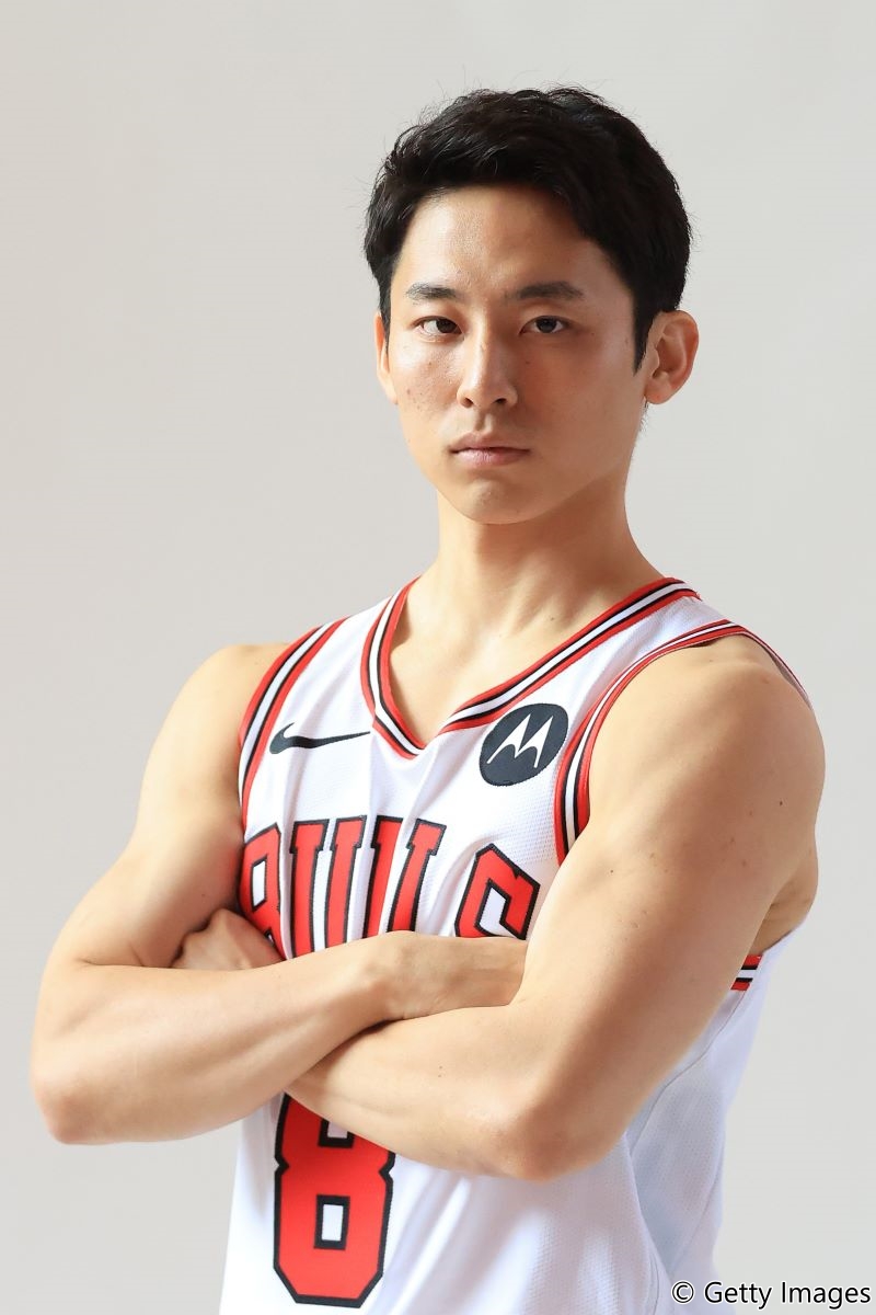 NBAで八村塁と河村勇輝が激突…河村はレブロン越しに3P＆3アシスト、八村は15得点で勝利に貢献 | バスケットボールキング