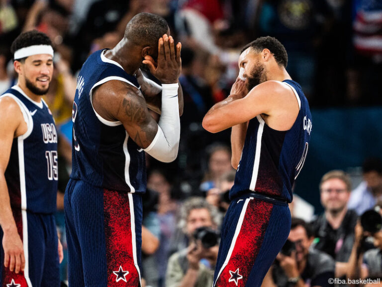 レブロンがカリーの快挙に反応「おめでとう！」…NBA史上初の3P通算4000本成功を祝う | バスケットボールキング