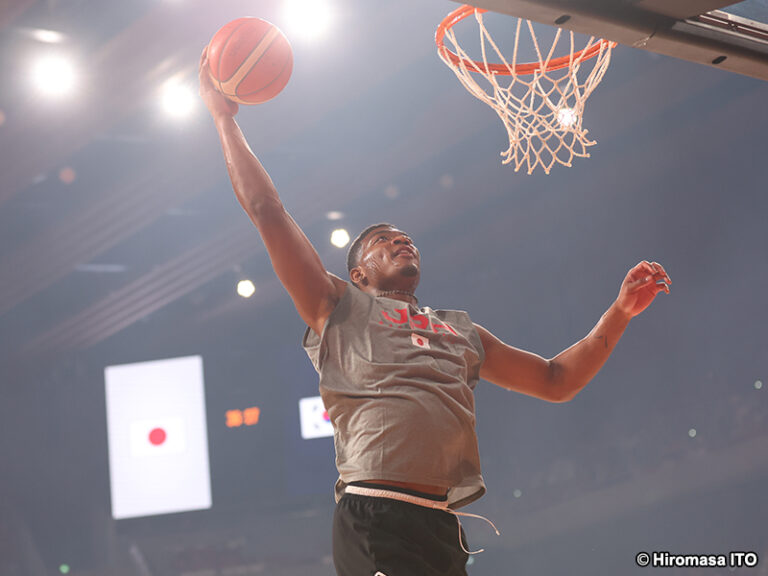 レイカーズの八村塁「日本で会いましょう」動画投稿し予告…現地インタビューでも国内イベント示唆 | バスケットボールキング